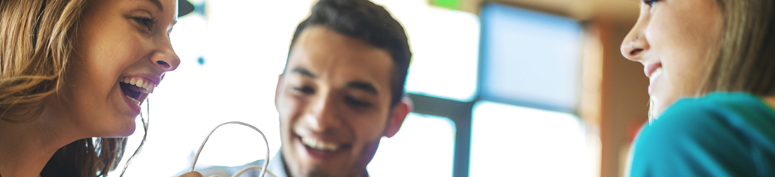 Oferta pracy Complaint Handling Specialist with FRENCH, Alcon Polska ...