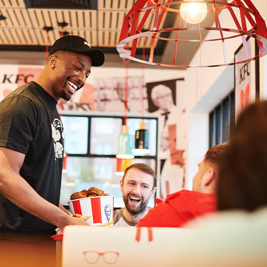 Oferta pracy Pracownik / Pracowniczka restauracji KFC Nowa Stacja ...