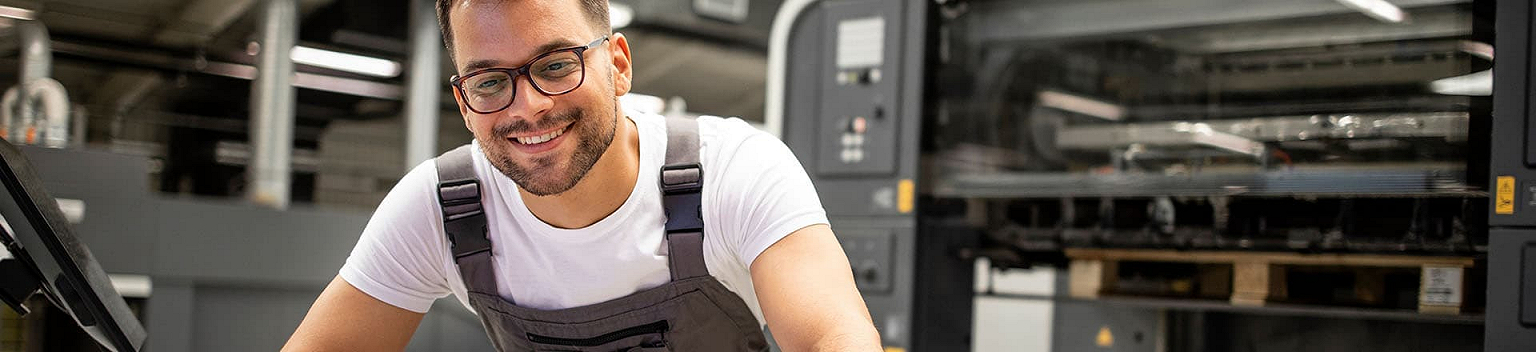 Oferta pracy Operator maszyn CNC - Frezer - Tokarz (możliwość ...